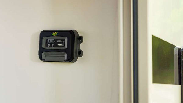 Battery Tender 10A PWM/150W/12V Indoor Solar Controller System ...